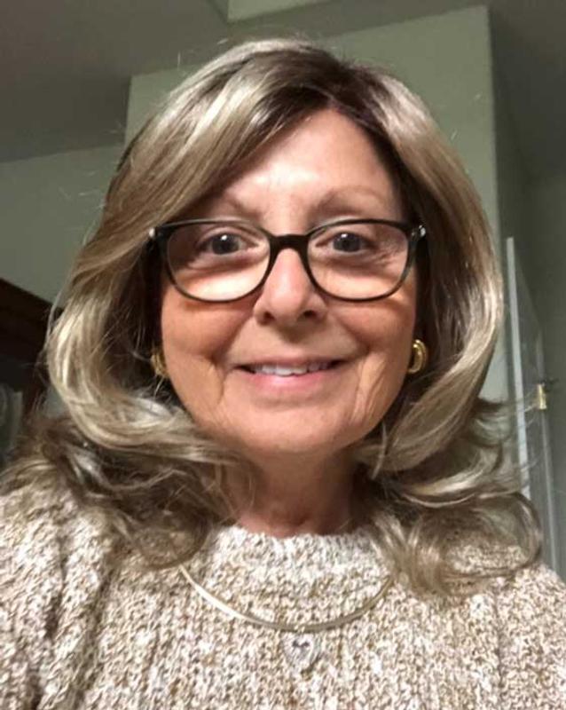 India by Rene Of Paris | Synthetic Lace Front Wig – Wigs.com