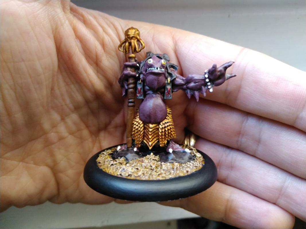 Reaper Miniatures Deep One High Priest #03809 Dark Heaven — Pippd