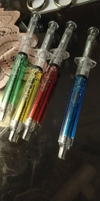 Novelty Injection Syringe Shaped Pen - GEEKYGET