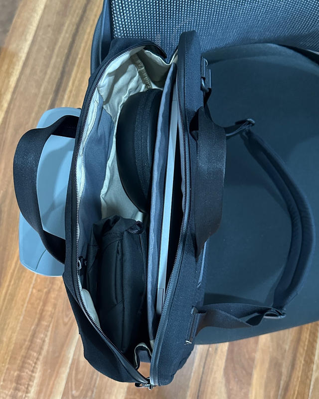 Bellroy 16" Tech Briefcase 14L | Rushfaster Australia