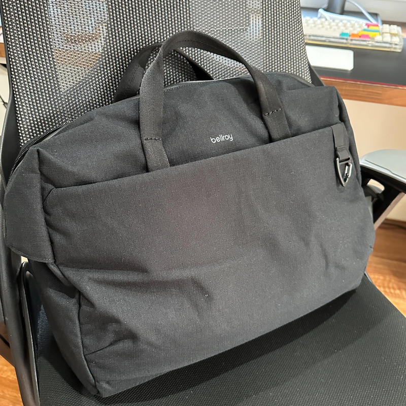 Bellroy 16" Tech Briefcase 14L | Rushfaster Australia