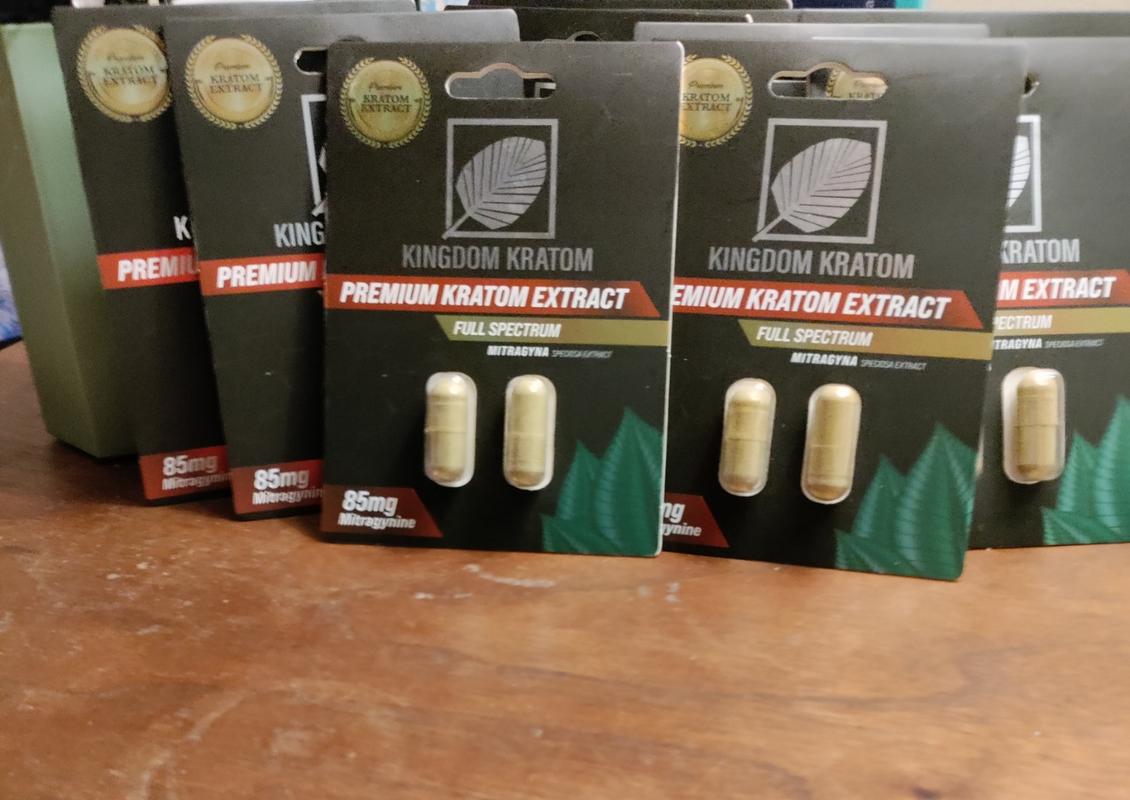Kratom Extract Capsules Blister Pack - Kingdom Kratom