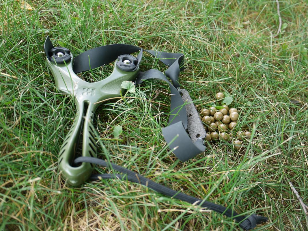 The Axiom Ocularis Slingshot | SimpleShot Slingshots