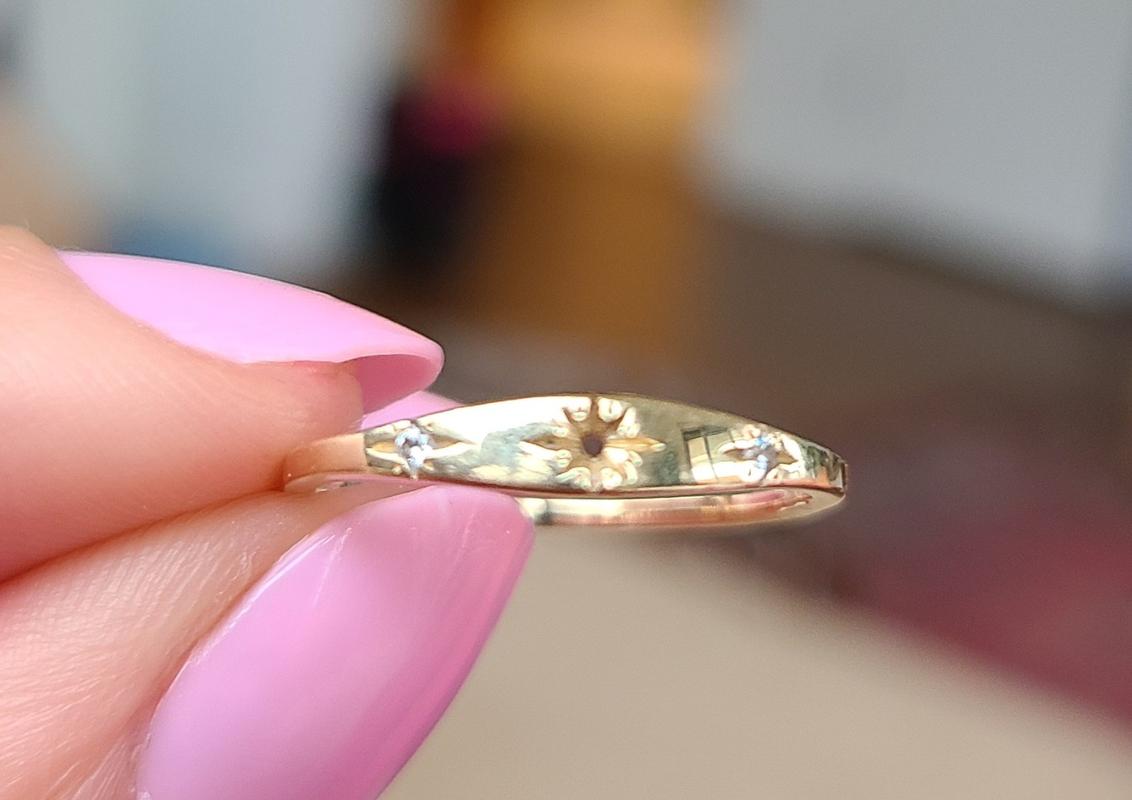 14K Gold Star Setting 3 Diamond Stacking Ring – FERKOS FJ