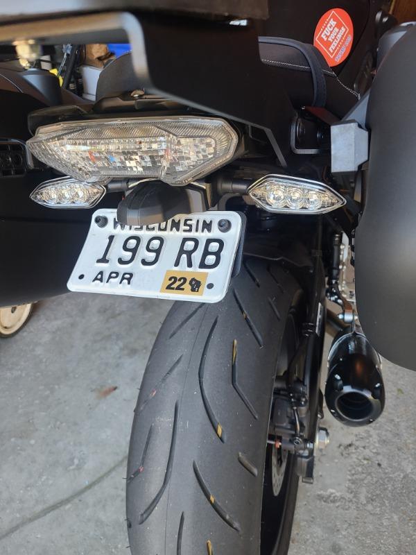 Yamaha OEM Turn Signal Y-Splitter Connectors, 2-Wire (pair) – Custom LED