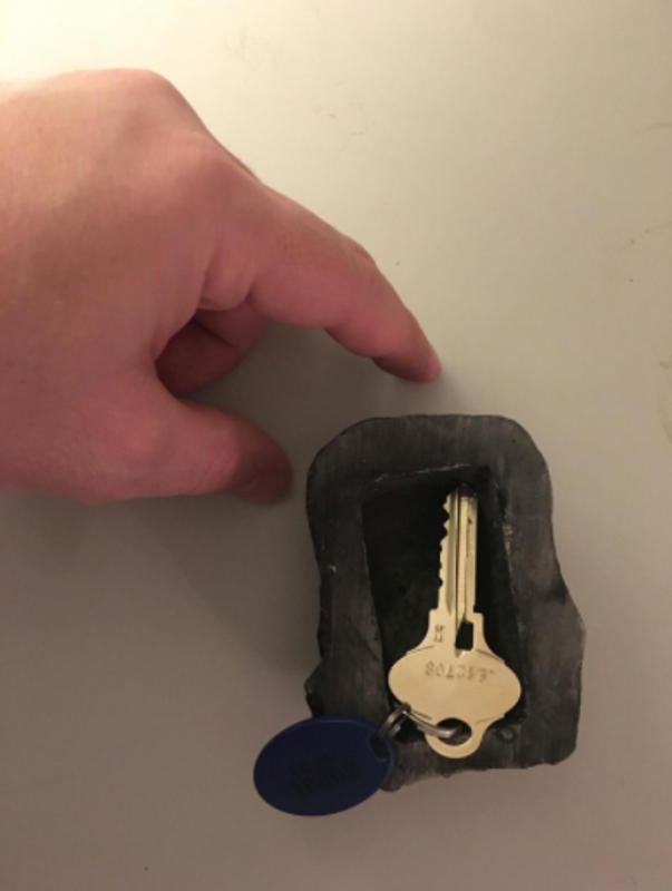 Hide a Spare Key Realistic Looking Rock – Next Deal Shop