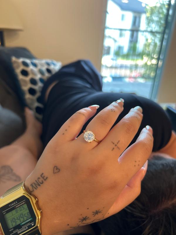 The Chelsea Hidden Halo Solitaire Engagement Ring - Gold – Modern Gents