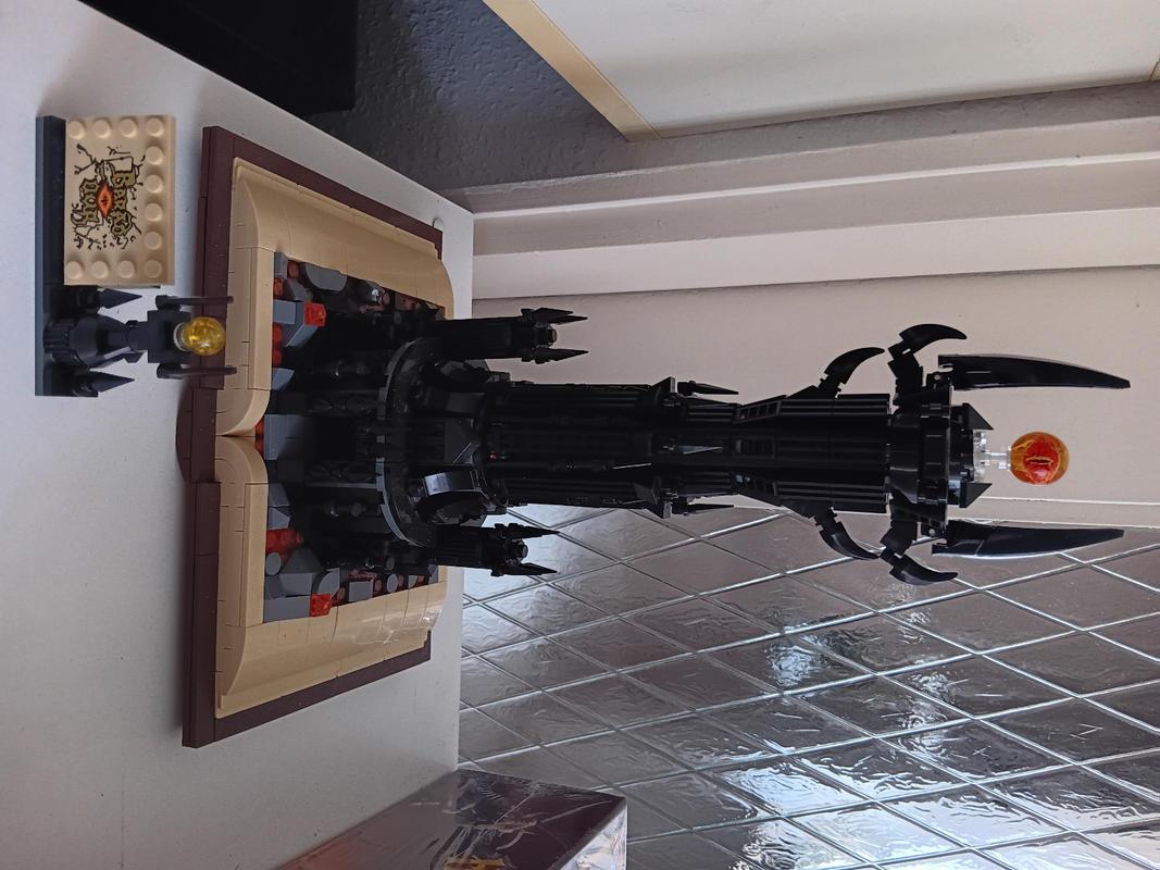 MJ 13018 Fortress of Sauron Magic Book – Your World of Building Blocks