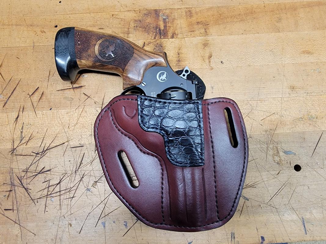 Leather IWB Holsters - Comfortable & Durable - Made In the USA ...