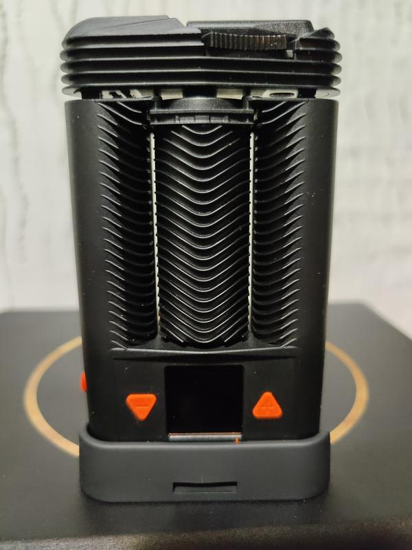 Storz & Bickel Mighty Plus Vaporizer Stand Canada - The Herb Cafe