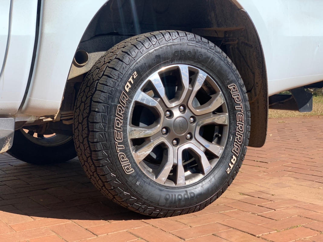 265/60R18 APOLLO APTERRA AT2 (110H) — tyres.co.za