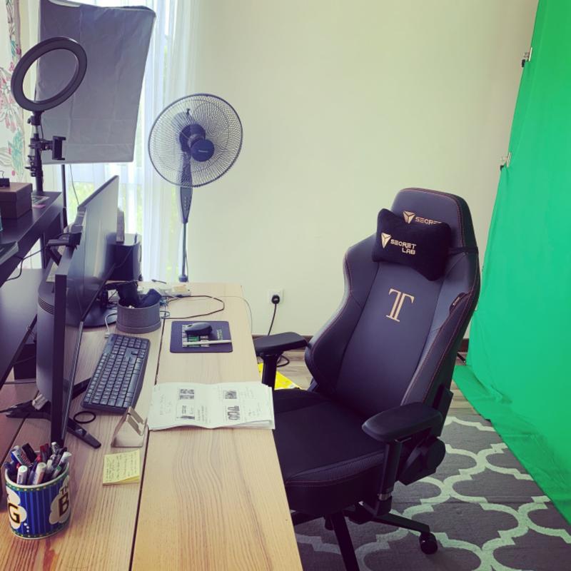 TITAN XL series gaming chairs | Secretlab SG