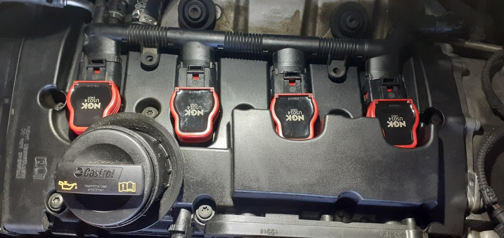 NGK 2.0T Audi R8 Ignition Kit Coils and Plugs Upgrade Kit - VW Golf 5 ...