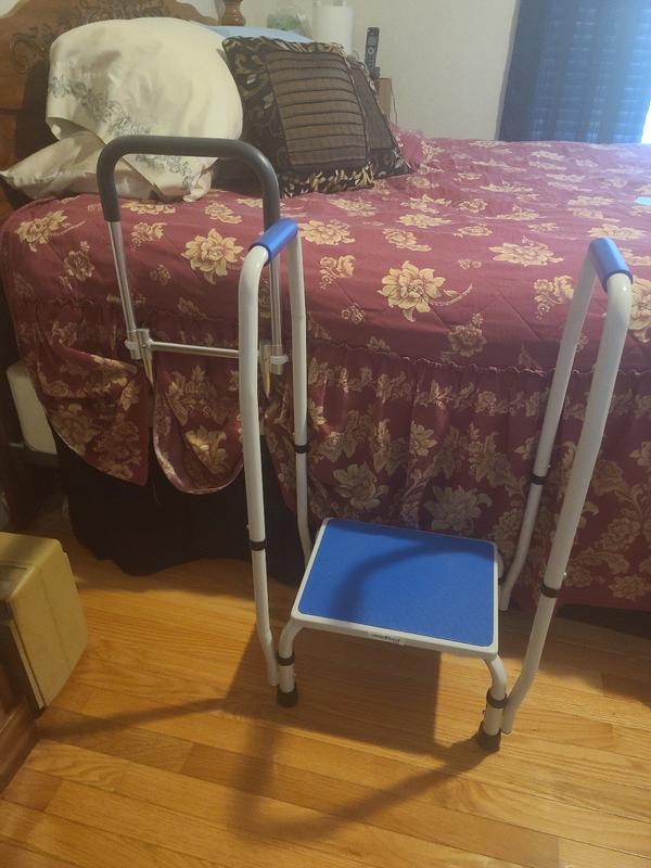 Step2Health Step2Bed Mini - Adjustable Height Bedside Step Stool