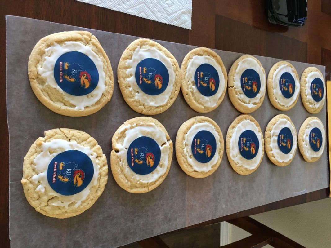Kansas Jayhawks Edible Cupcake Toppers (12 Images) Cake Image Icing Su ...