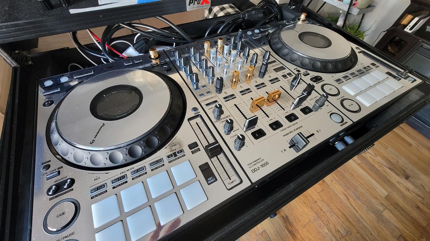 Chrome Caps — DJ TechTools