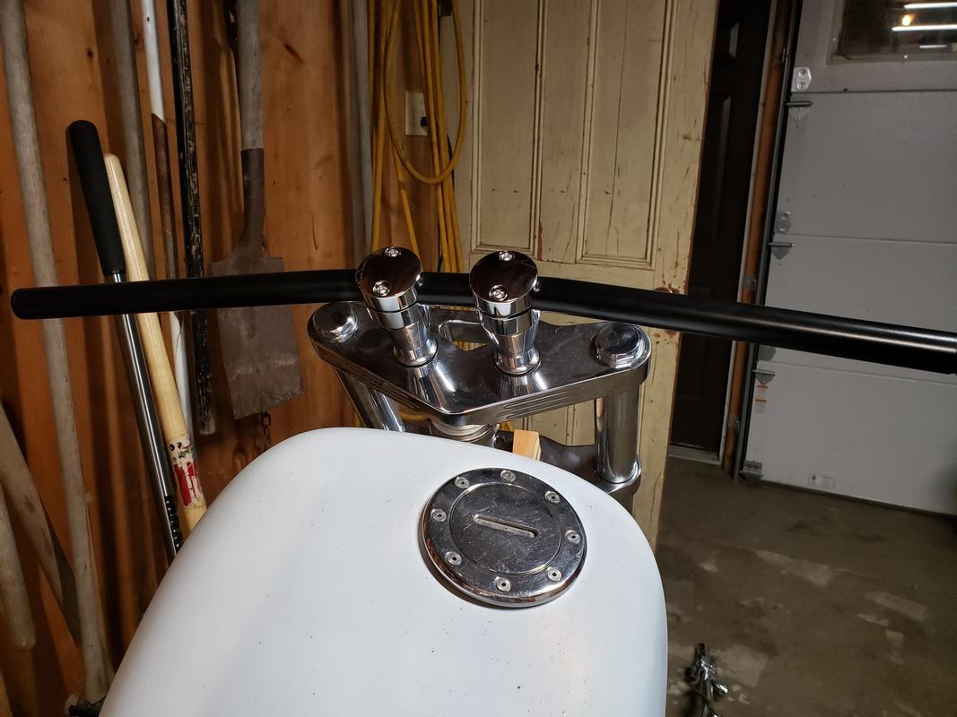 Lowbrow Customs Drag Bar Handlebars - 1 inch - Black