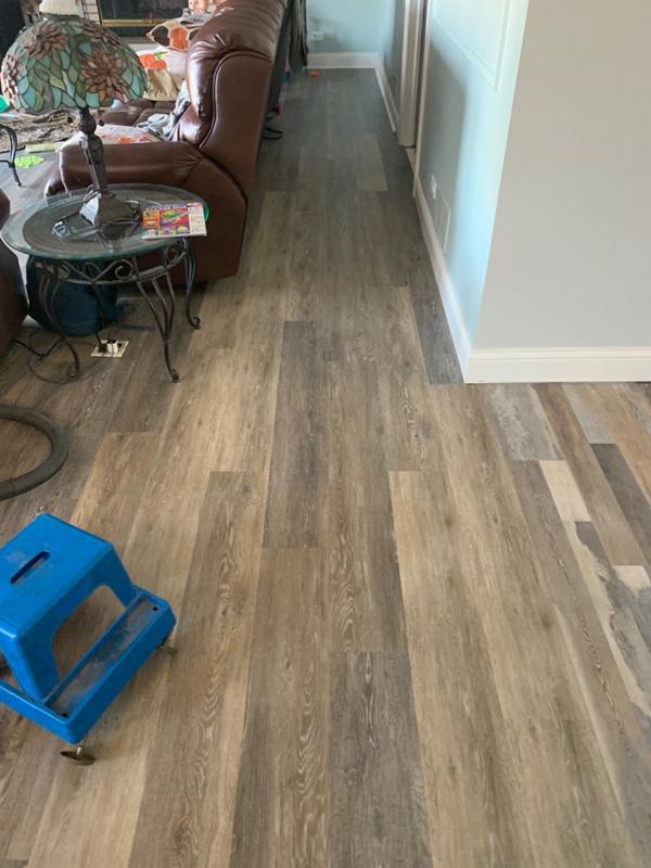 - COREtec Tread (Center) 48" Coordinated Color