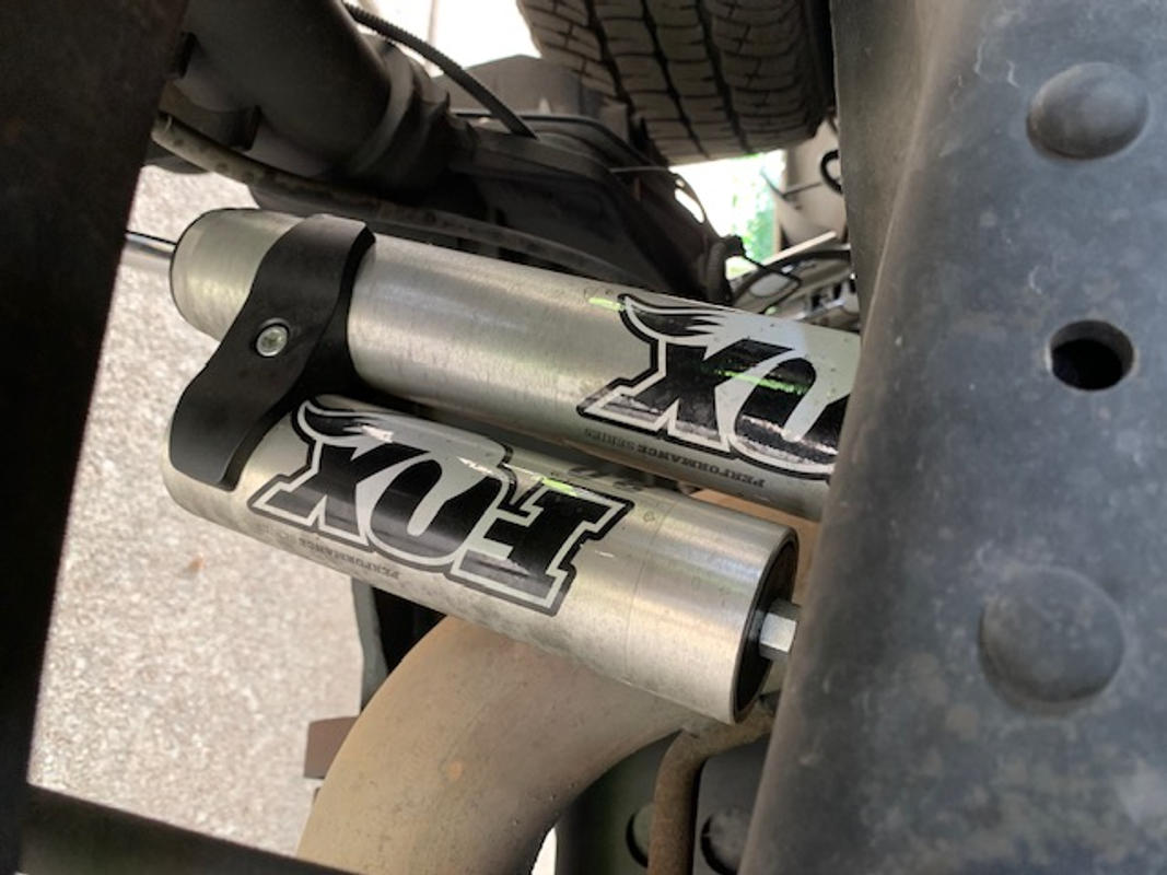Fox 2.0 Performance Series Shocks w/ Reservoir Set for 2005-2016 Ford