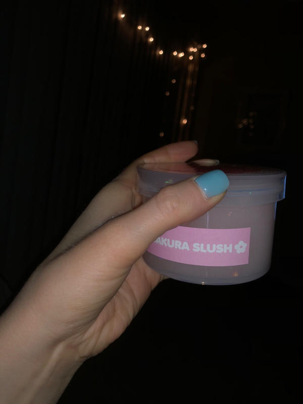 Sakura Slush – Momo Slimes