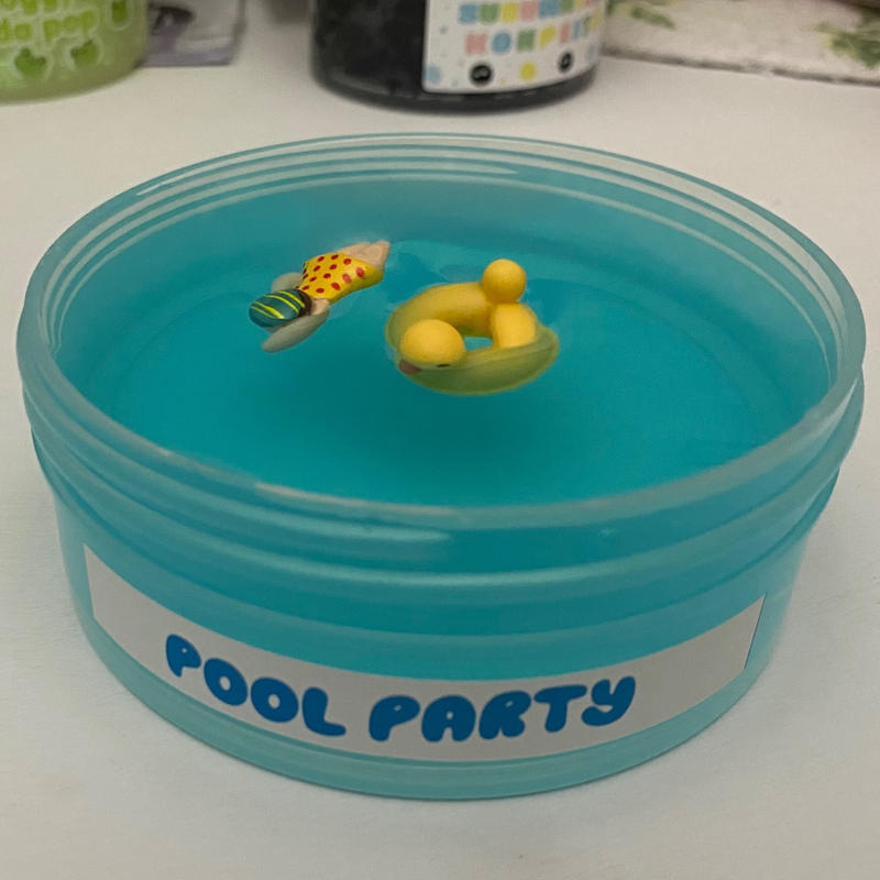 Pool Party Slime – Momo Slimes
