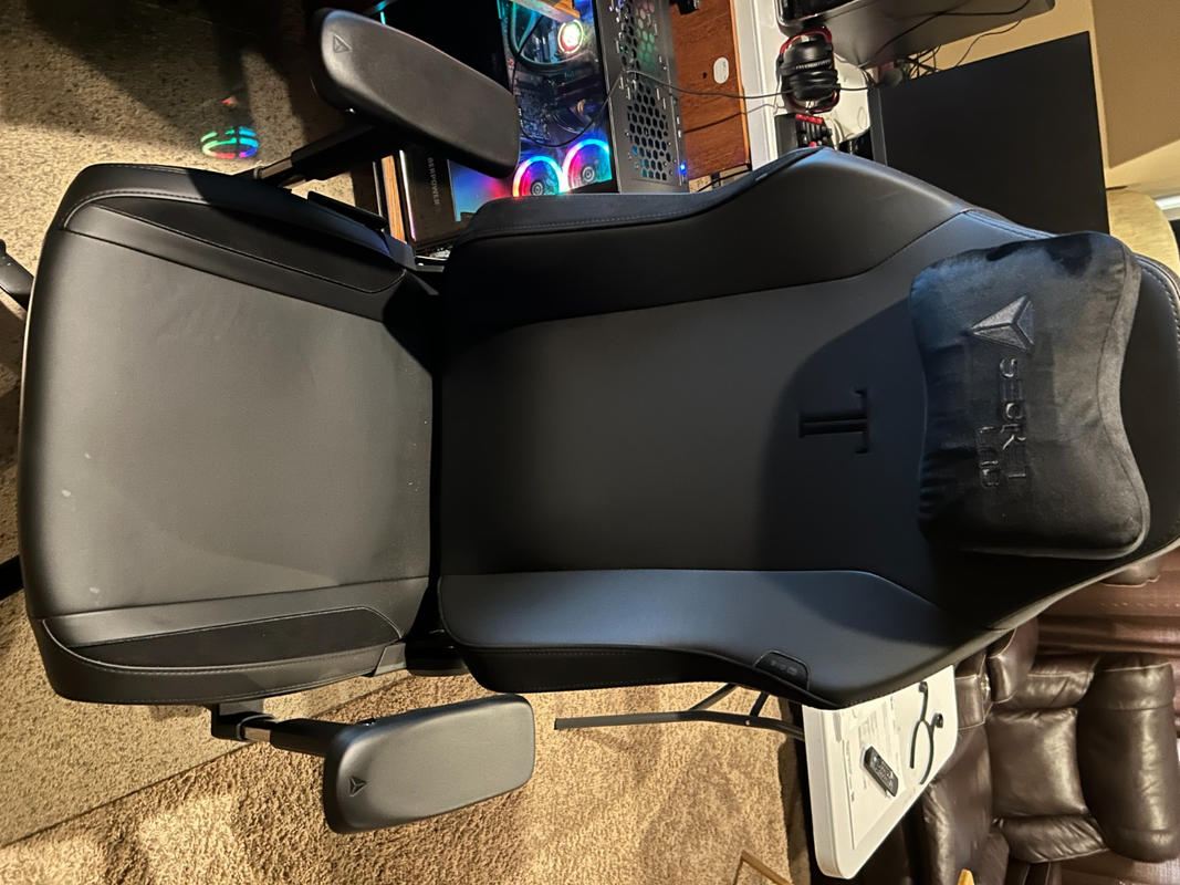 Gaming Chairs | Secretlab TITAN Evo | Secretlab UK