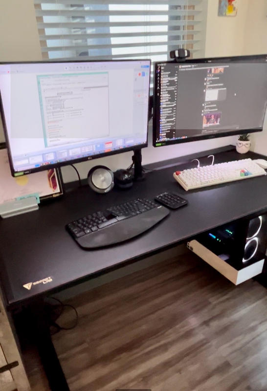 Secretlab MAGNUS Metal Desk | Secretlab UK