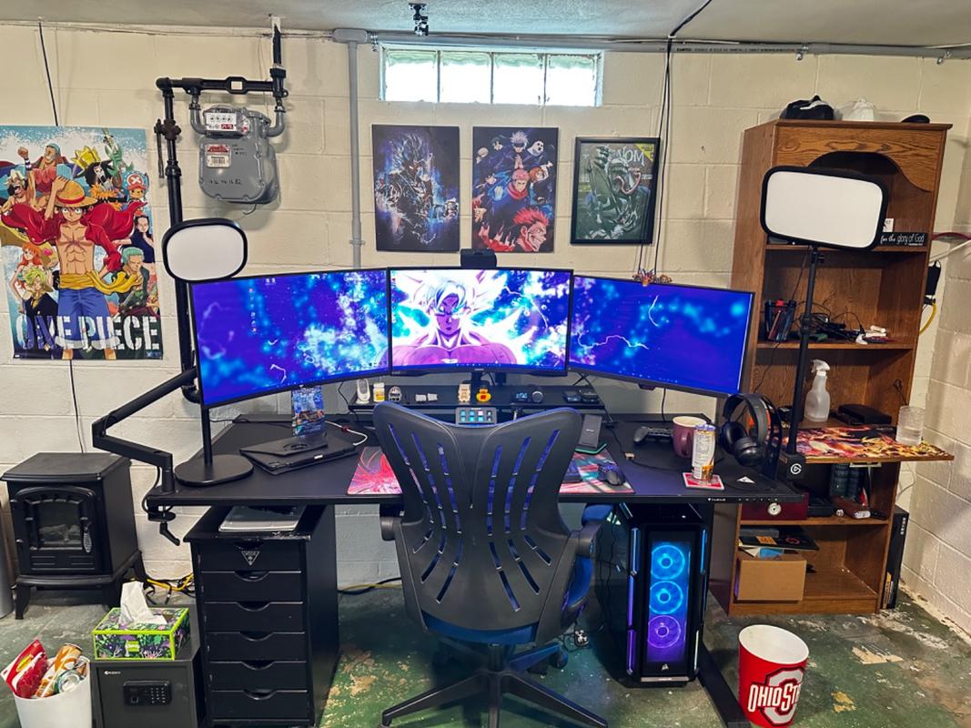 Secretlab MAGNUS Metal Desk | Secretlab UK