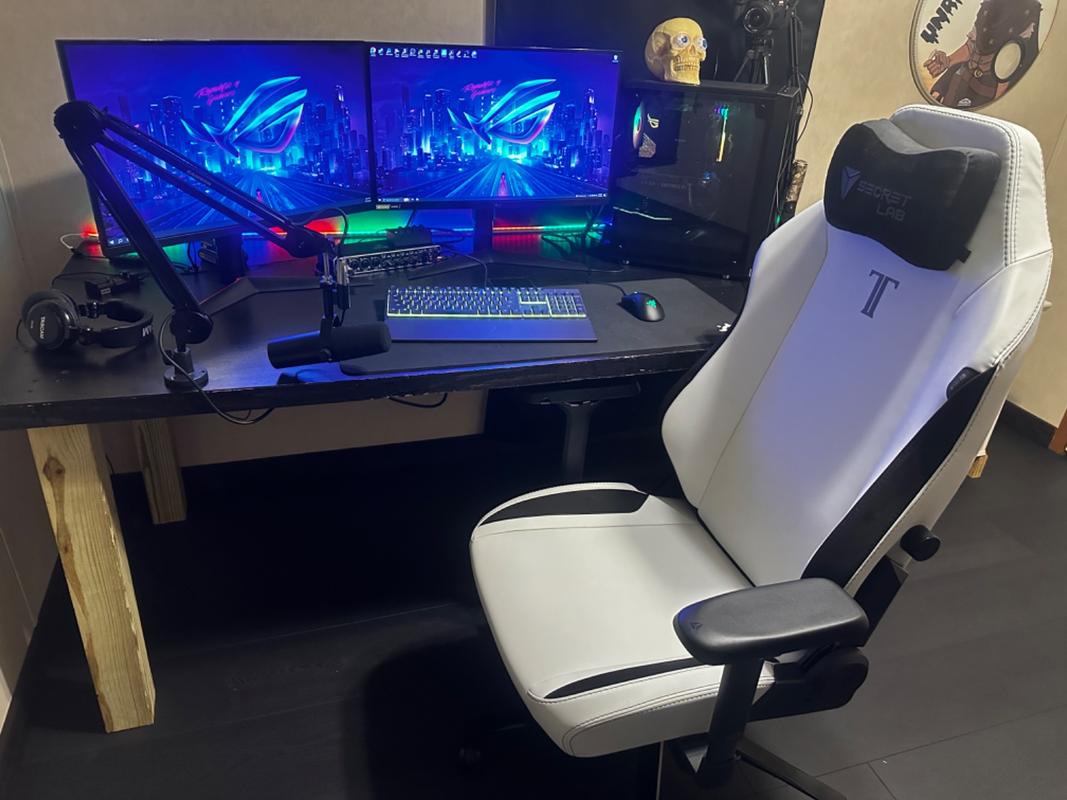 Gaming Chairs | Secretlab TITAN Evo | Secretlab UK