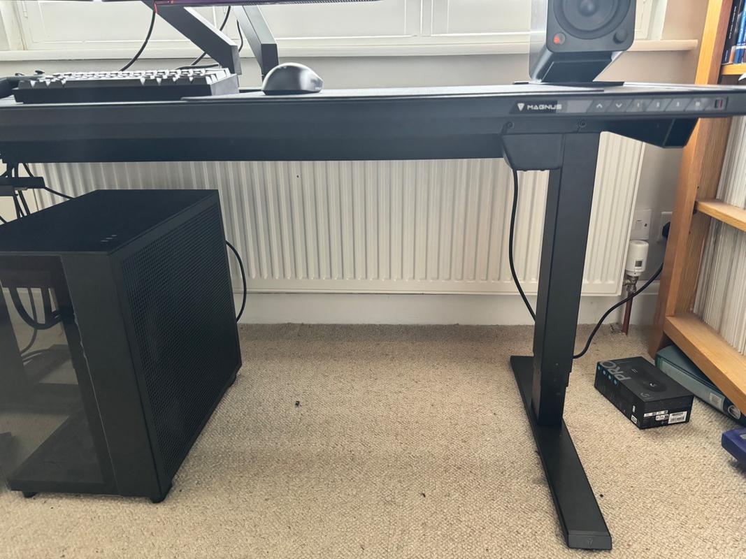 Secretlab MAGNUS Pro | Secretlab UK