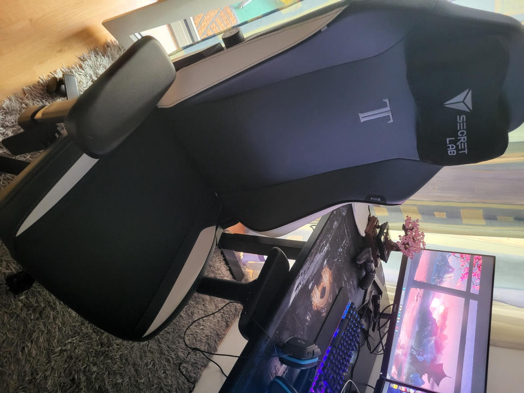 Gaming Chairs | Secretlab TITAN Evo | Secretlab UK
