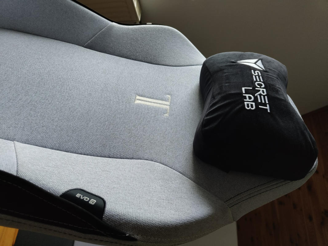 Secretlab TITAN XL 2020 Gaming Chair | Secretlab UK