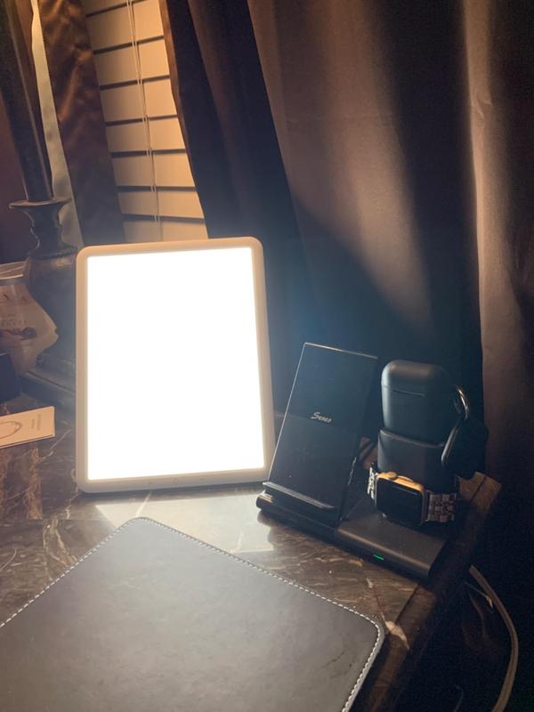 Taotronics Light Therapy Lamp UV Free 10000 Lux with Adjustable stand