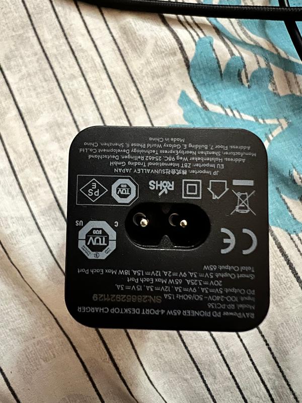 Ravpower 65W 4 Port Desktop Charging Station with GaN tech - Black