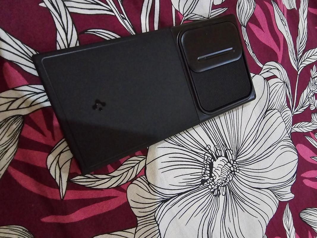 Galaxy S24 Ultra Optik Armor Case By Spigen - ACS07313 - Black