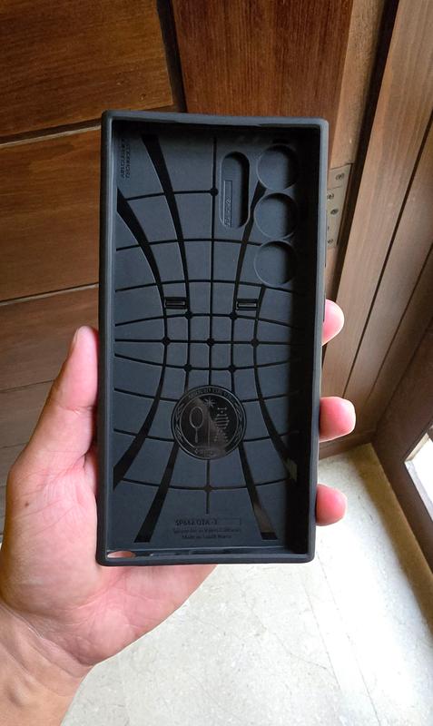 Galaxy S24 Ultra Optik Armor Case By Spigen - ACS07313 - Black