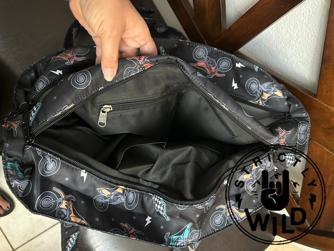 Fast Like Lightning Beach Bag | Strictly Wild