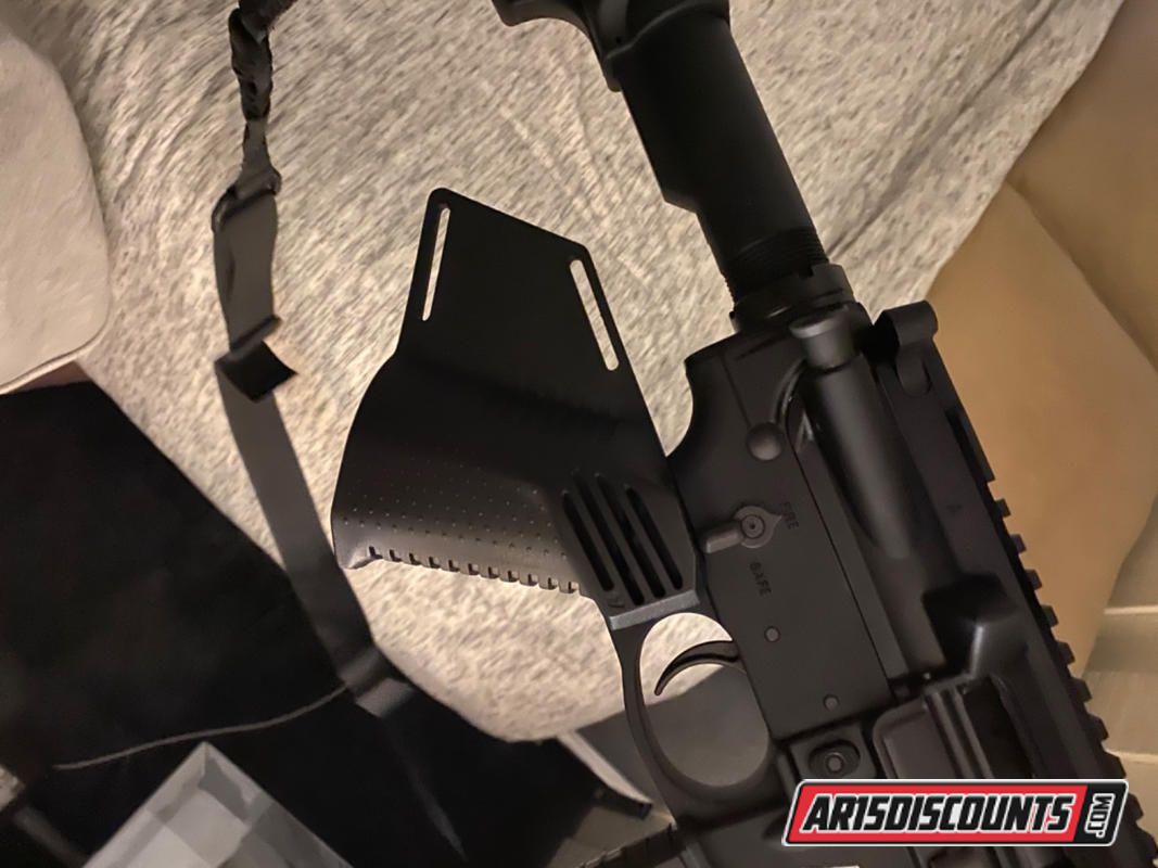 SI-AR-MFG - Strike Industries Megafin Featureless Grip - AR15Discounts