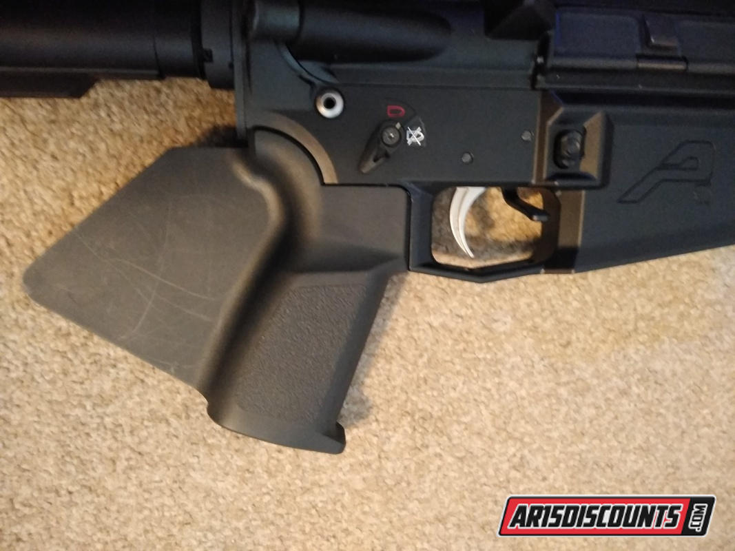SI-AR-SFG - Strike Industries Simple Featureless Grip - AR15Discounts