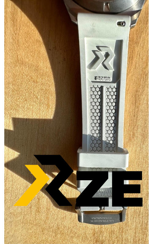 HexaFlex Rubber Strap – RZE Watches