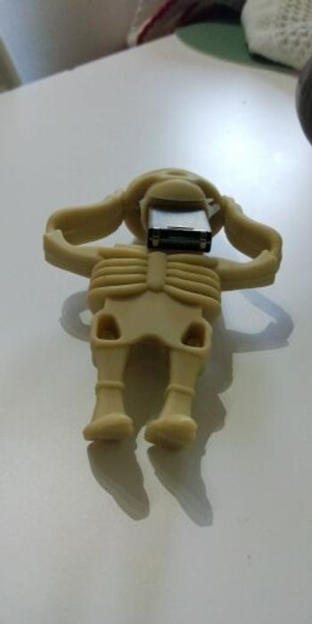 Beheaded Skeleton USB Drive - GEEKYGET