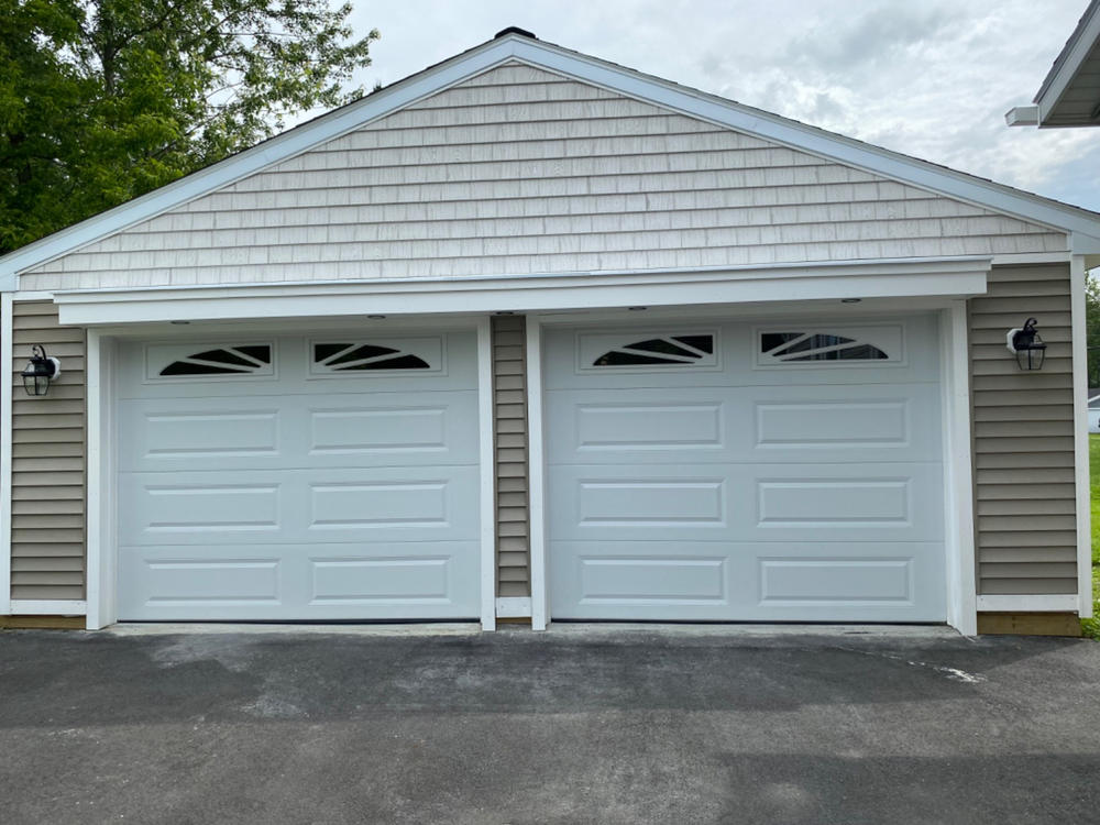 Grayne Shingle Vinyl Siding