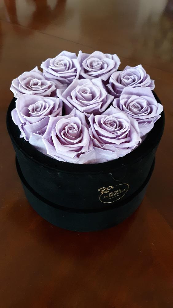 Purple Roses | Flower Delivery | Flowers Arrangement | Rose Forever ...