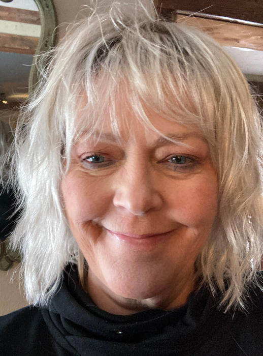 Jones by Estetica | Synthetic Wig – Wigs.com