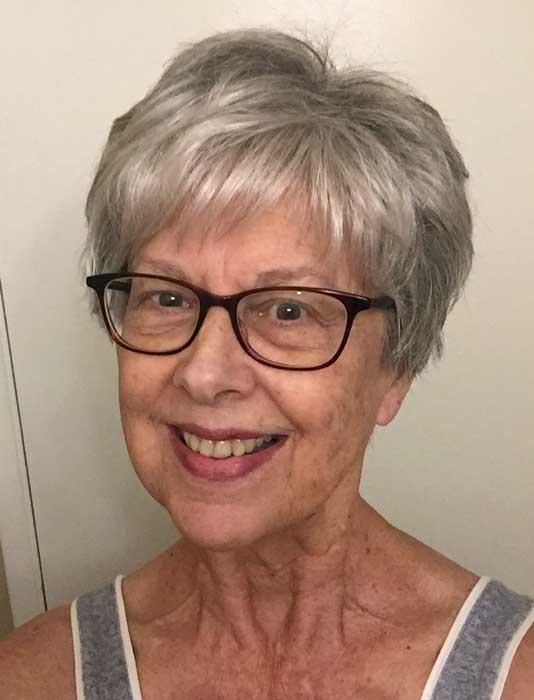 Zoe by Rene of Paris | Short Wig – Wigs.com