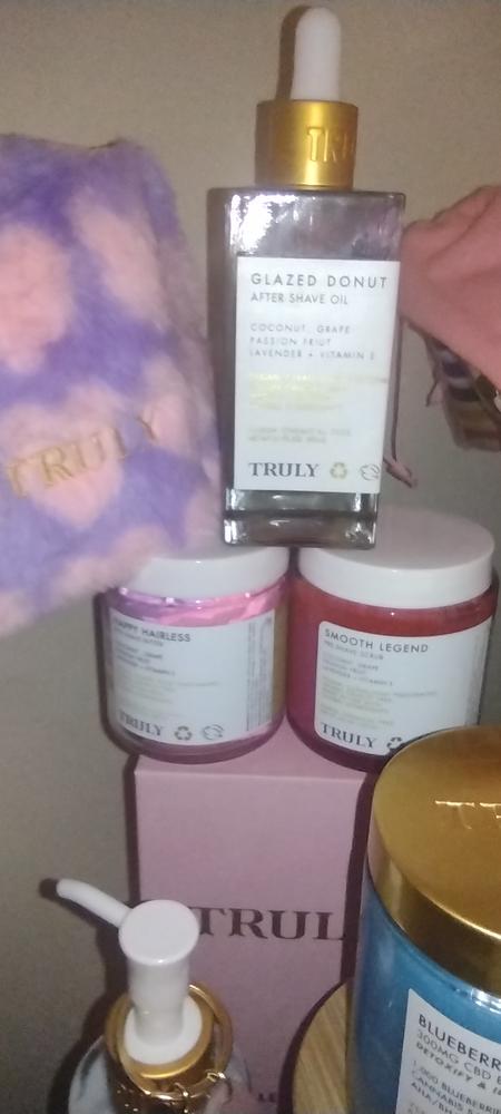 Ultimate Smooth Legend Shave Kit – Truly