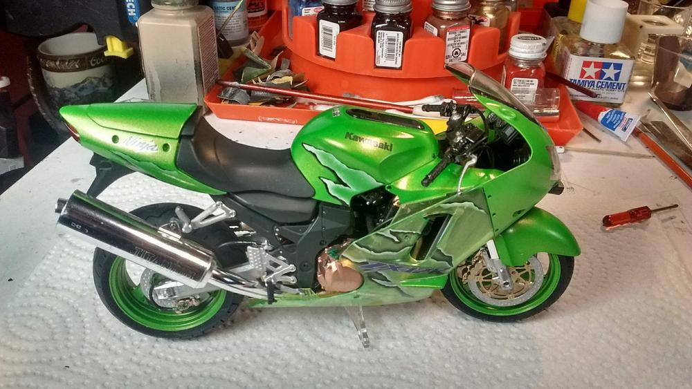 Tamiya Kawasaki Ninja ZX-12R 1/12 Scale 14084 • Canada's largest ...