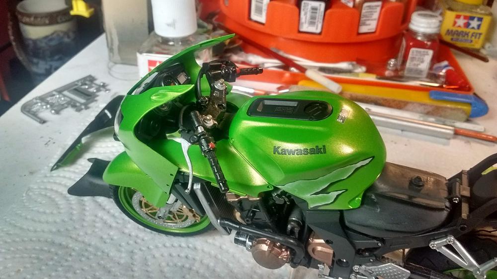 Tamiya Kawasaki Ninja ZX-12R 1/12 Scale 14084 • Canada's largest ...