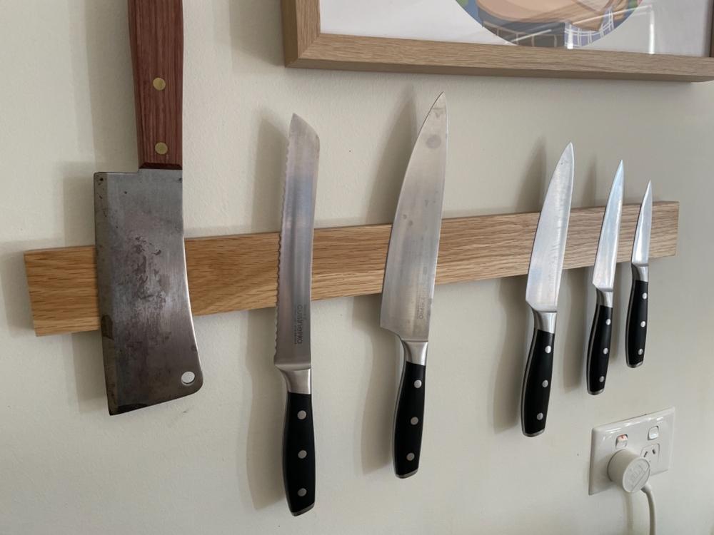 ChefTech Solid Oak Magnetic Knife Rack 60cm | Everten