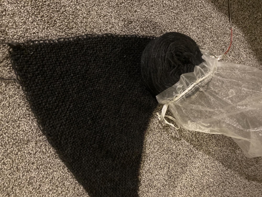 Lopi Plötulopi Unspun Yarn | Icelandic Wool Pencil Roving